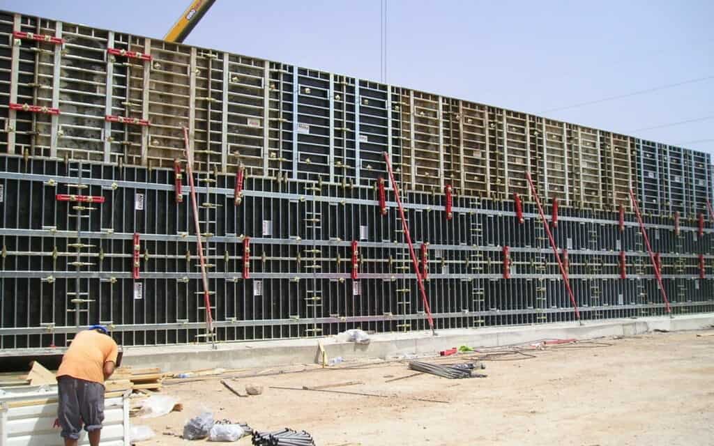 Formwork In Construction - The Best Guide For Builders