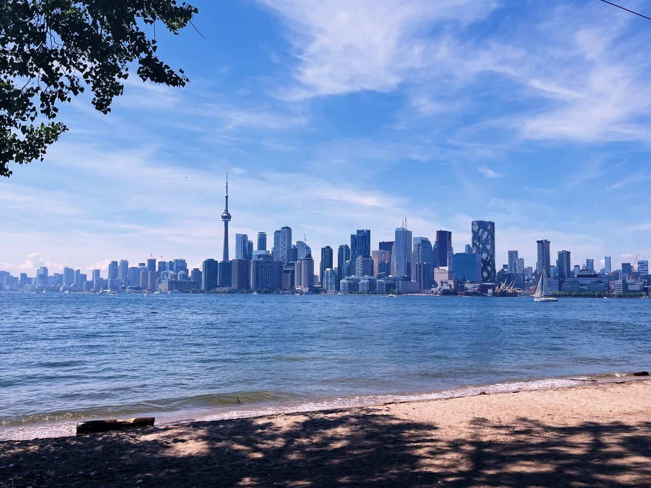 Classic Skyline, Ever Evolving | UrbanToronto - Construction News
