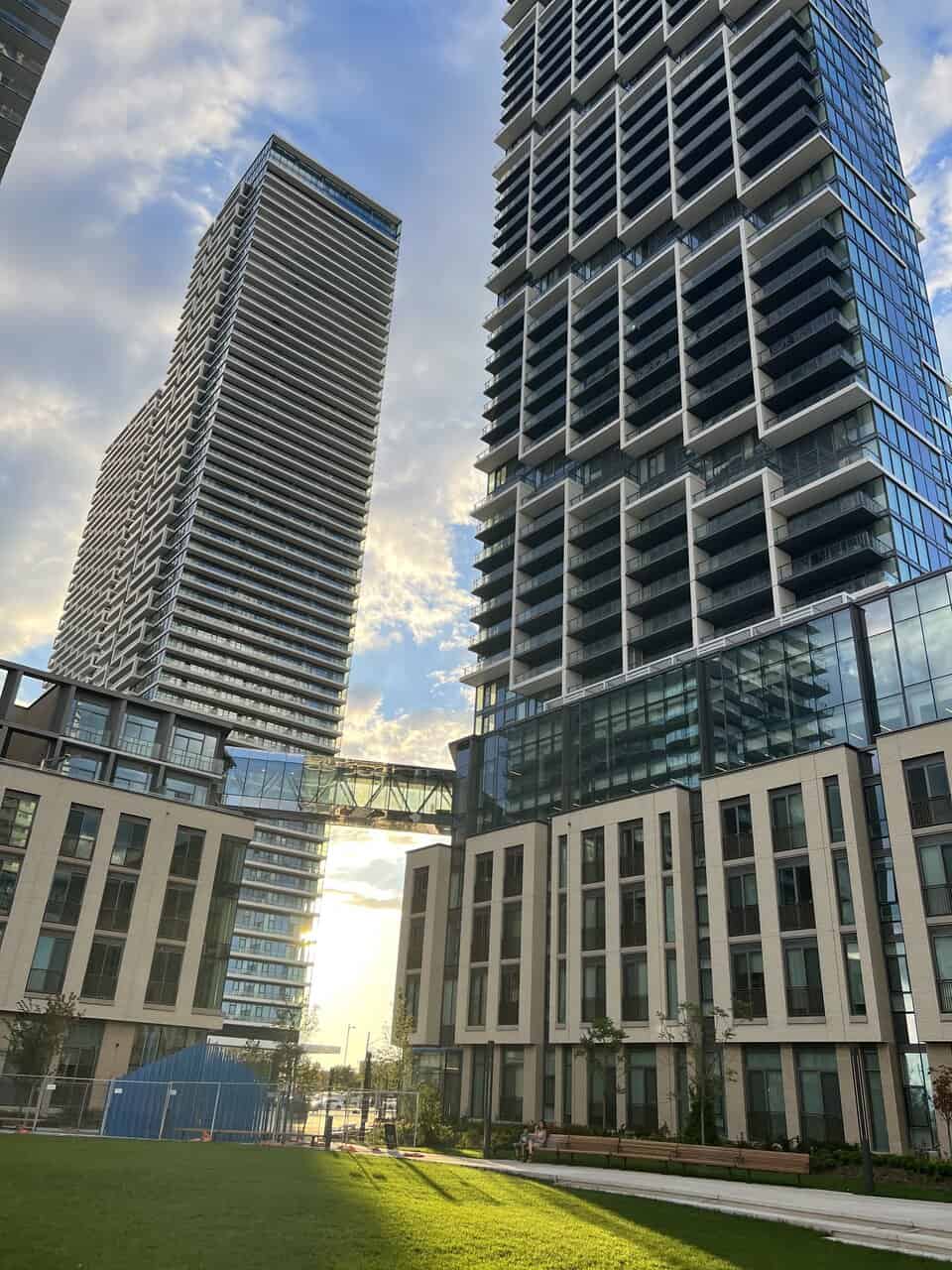 Backlit Tower | UrbanToronto - Construction News